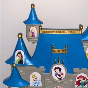 Disney | Wall Decor | Disney Princess Castle Photo Frame New Belle ...